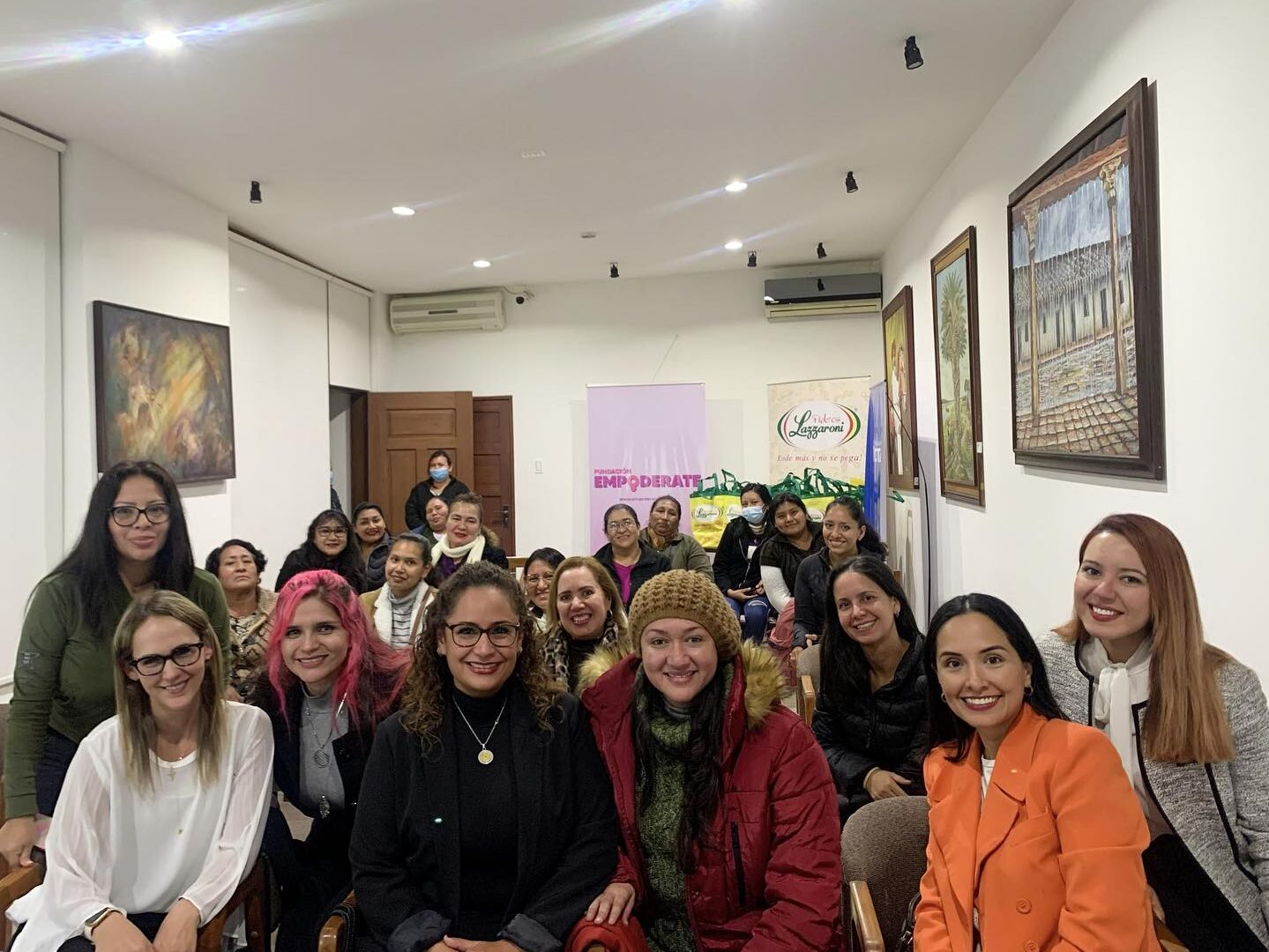 Conferencia "Inspirando Madres" con la Fundación Empoderate - Empoderate